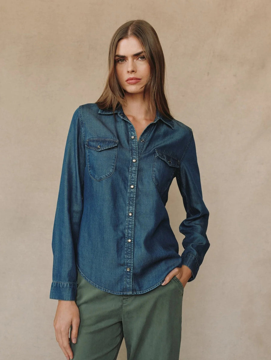 BELLA DAHL | Western Shirt - Twilight Rinse Shirt | Over the Rainbow Canada